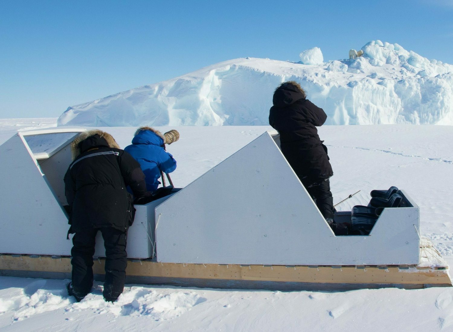 Explore The Floe Edge With Jill Heinerth - Arctic Kingdom