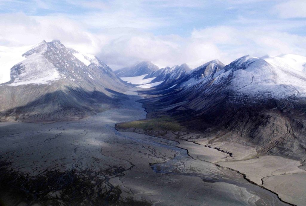 How Glaciers Shape Their Landscapes - Arctic Kingdom