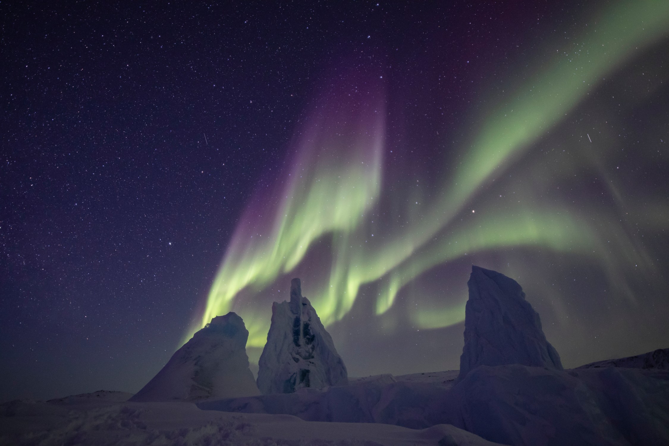 Breathtaking Northern Lights Photos Throughout The Year - Arctic Kingdom