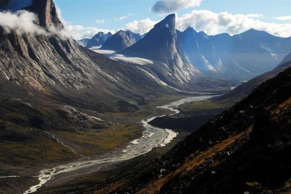 How Glaciers Shape Their Landscapes - Arctic Kingdom
