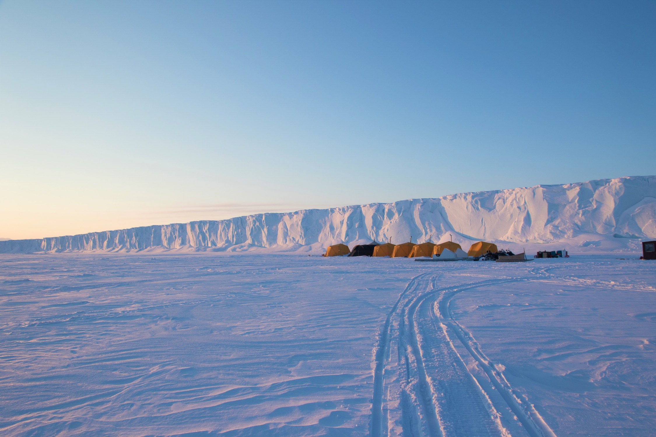 What to Expect with an Arctic Safari Camp - Arctic Kingdom
